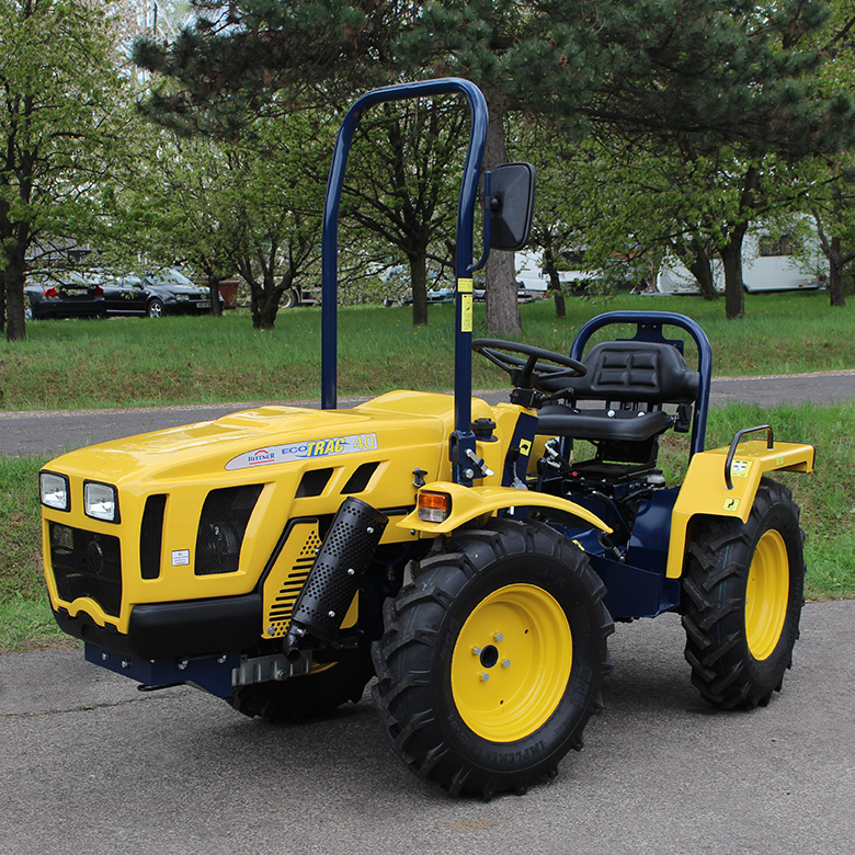 Törzscsuklós traktor HITTNER ECOTRAC 40 - Starex Pro Kft.